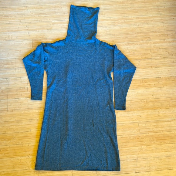 Norma Kamali | Sweaters | Warm Full Body Snuggie | Poshmark